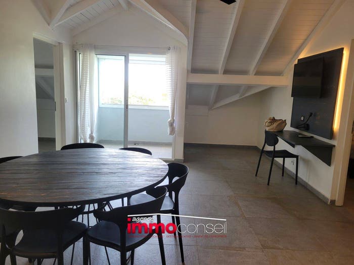 Appartement 4 pièces à louer à Le Gosier