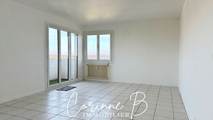 Appartement 2 pièces à Malesherbes, à vendre