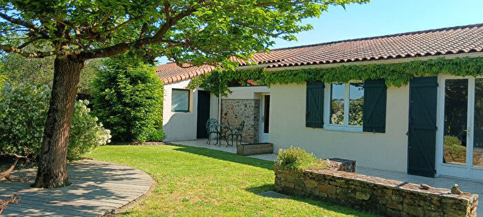 Maison 5 pièces à vendre à La Haie-Fouassière