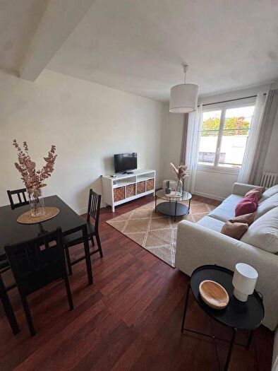 Appartement 2 pièces à louer à Square Girault, Levallois-Perret
