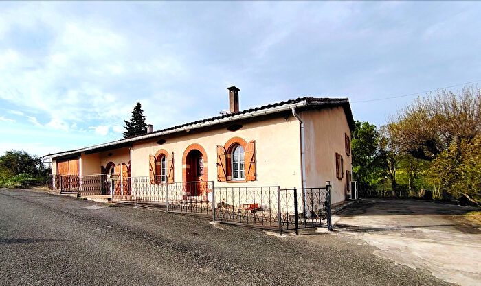 Maison à vendre - Trébons-sur-la-Grasse - 6 pièces - 4 chambres