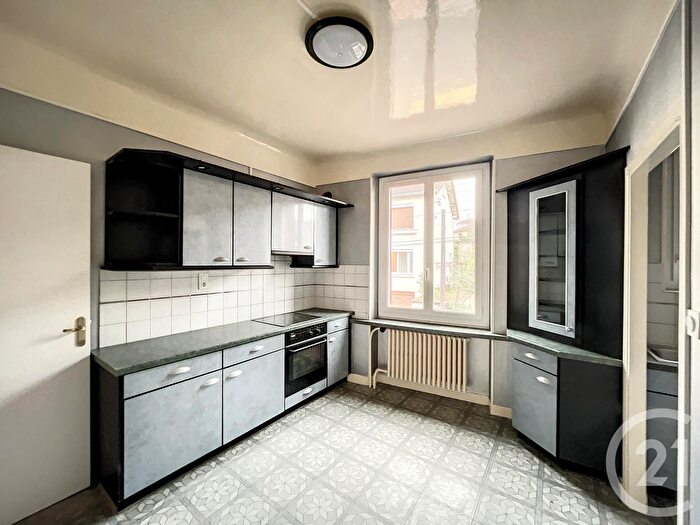 Appartement à louer - Clermont-Ferrand, Chanteranne, La Glacière - 3 pièces - 2 chambres