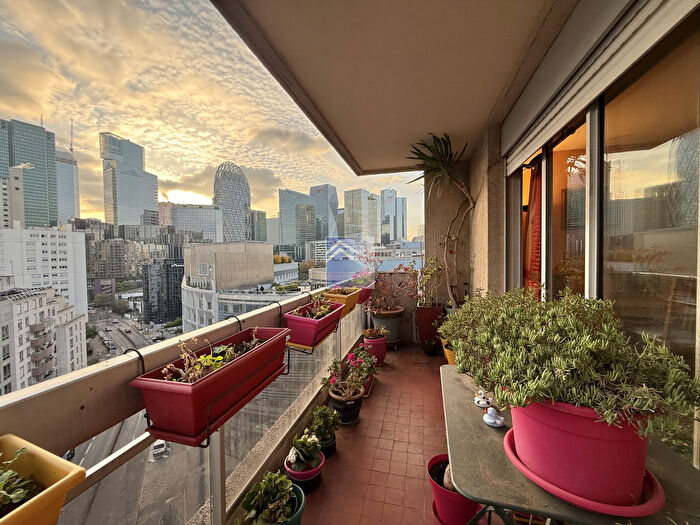 Appartement à vendre - Courbevoie, Hôtel de ville - 4 pièces - 3 chambres