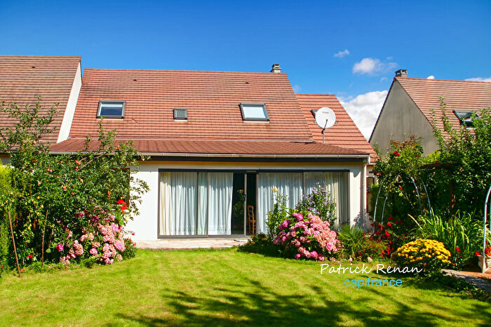 Maison à vendre - Trappes, Village, Cité Nouvelle - 7 pièces - 5 chambres