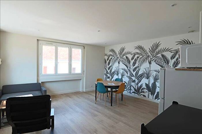 Maison à louer - Les Ruisseaux, Allonnes - 2 pièces - 1 chambre