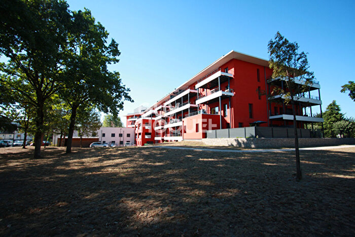 Appartement à louer - Fleury-les-Aubrais, Boudines, Champs du Moulin, Barrière Saint-Marc - 2 pièces - 1 chambre