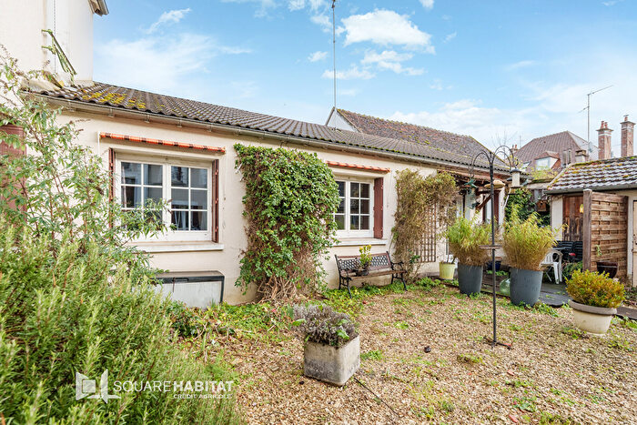 Appartement à vendre - Auxerre, Saint-Julien, Saint-Amâtre - 2 pièces - 1 chambre