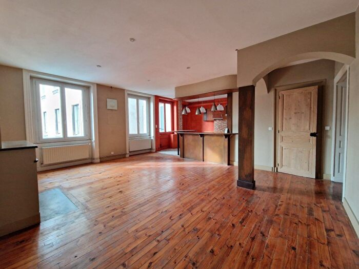 Appartement 4 pièces à Saint-Étienne, Centre-ville, Peuple, Chavanelle, à louer