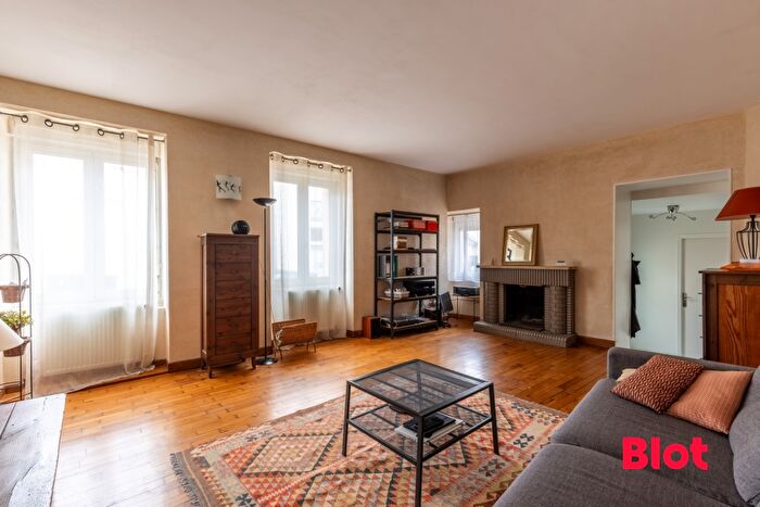 Maison à vendre - Vern-sur-Seiche - 4 pièces - 3 chambres