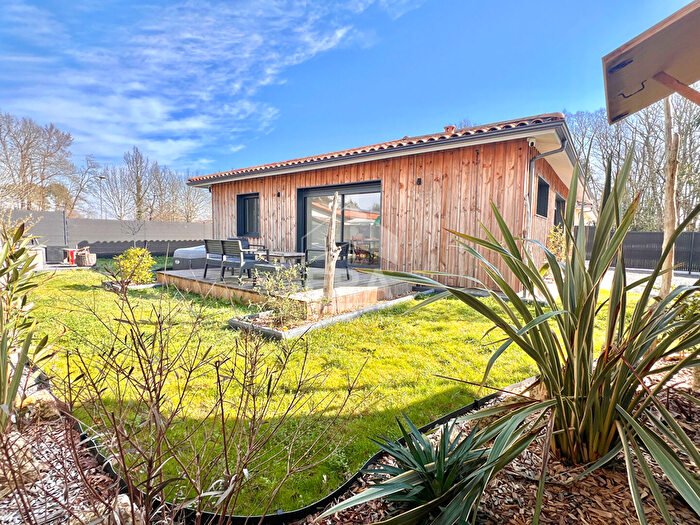 Maison à vendre - Belin-Béliet - 5 pièces - 3 chambres