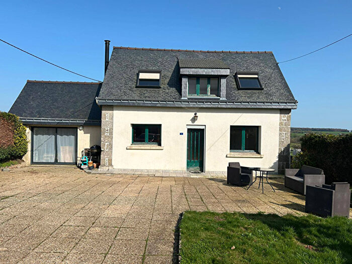 Maison à vendre - Noyal-Pontivy - 4 pièces - 3 chambres