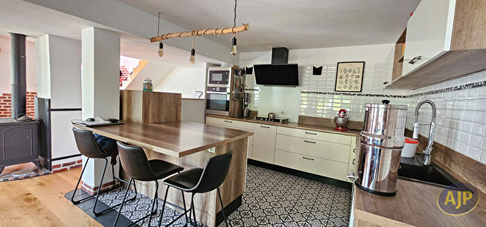 Maison à vendre - Saintes, Bellevue, La Grange, Les Boiffiers - 6 pièces - 4 chambres