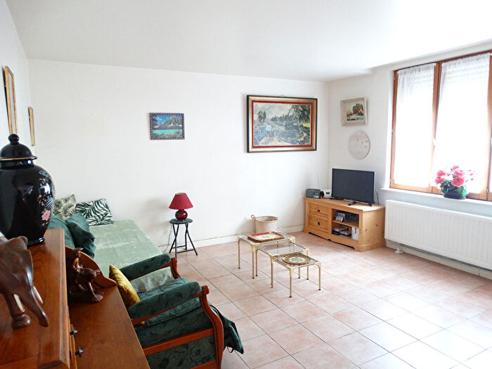 Maison 4 pièces à Santes, à vendre