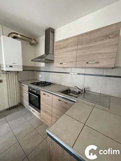 Appartement à louer - Oloron-Sainte-Marie - 2 pièces - 1 chambre