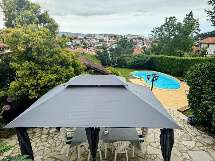 Hendaye : Maison 6 pièces à vendre