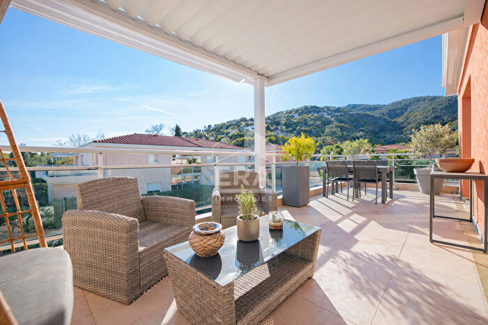 Appartement à vendre - Mandelieu-la-Napoule, Capitou - 3 pièces - 2 chambres