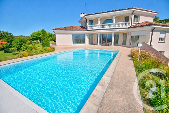 Maison 12 pièces à vendre à Génissieux