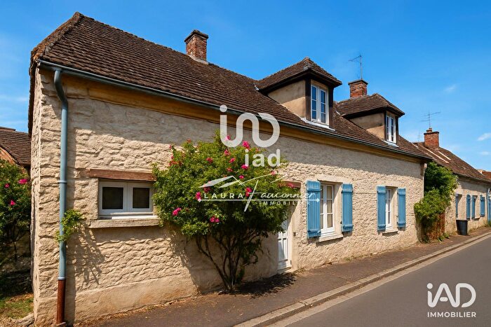 Maison à vendre - Montlognon - 6 pièces - 4 chambres