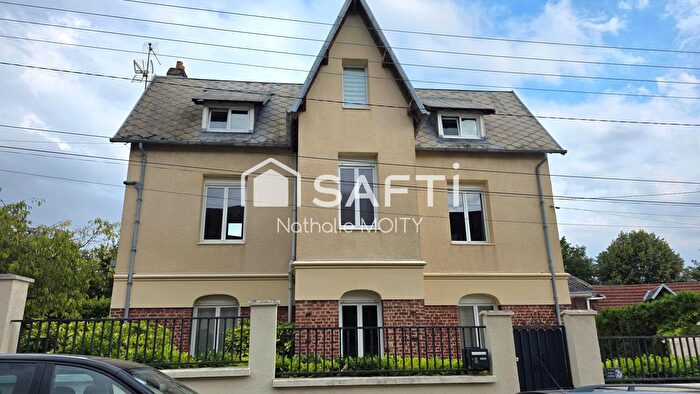 Maison 7 pièces à Saint-Quentin, Saint-Martin, Oëstres, à vendre