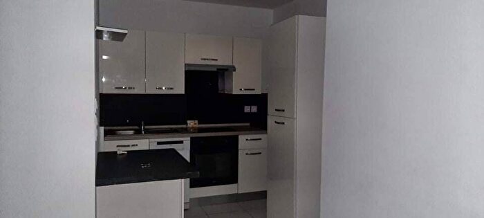 Appartement à louer - Camplanier, Nîmes - 3 pièces - 2 chambres