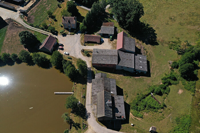 Maison à vendre - Château-Chervix - 7 pièces - 5 chambres