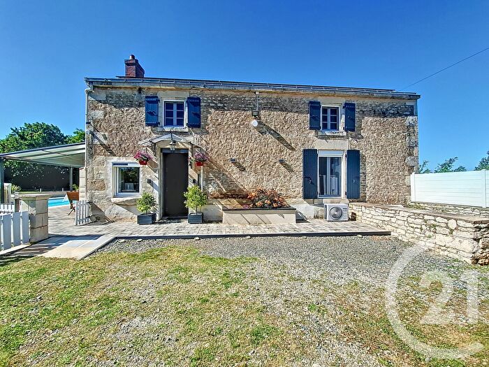 Maison à vendre - Petosse - 6 pièces - 4 chambres