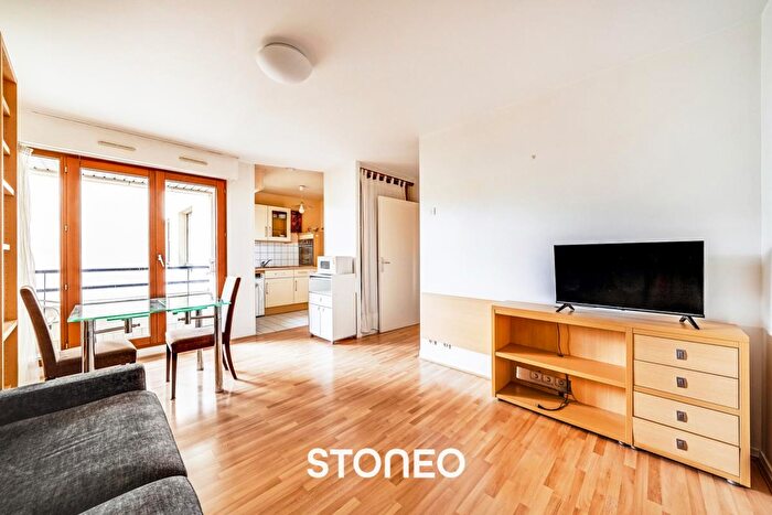 Boulogne-Billancourt, Menus, Jean Baptiste Clément : Appartement 1 pièce à vendre
