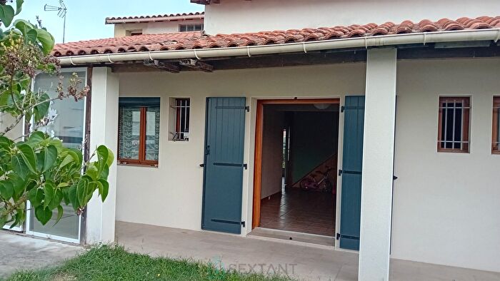 Maison à vendre - Saint-Sulpice-de-Royan - 7 pièces - 4 chambres