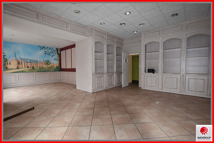 Maison à vendre - Lapalisse - 8 pièces - 4 chambres