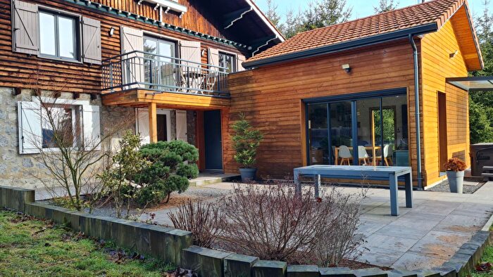 Maison à vendre - Saint-Genest-Malifaux - 5 pièces - 3 chambres