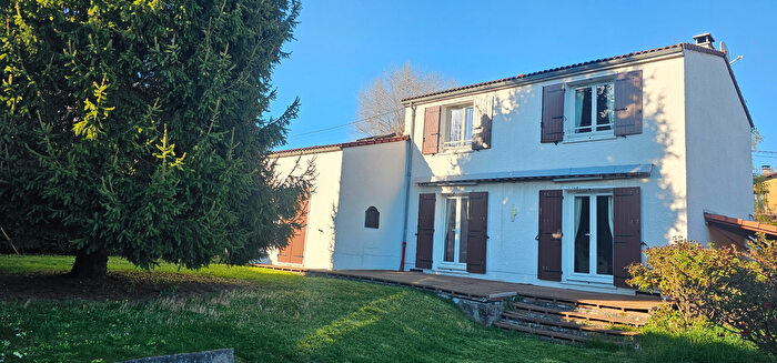 Maison à vendre - Blanzat - 7 pièces - 6 chambres