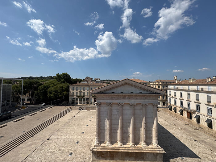 Appartement à vendre - Nîmes, Ecusson, Arènes - 4 pièces - 3 chambres