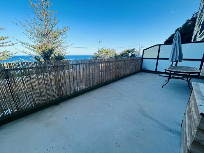 Appartement à louer - San-Martino-di-Lota - 3 pièces - 2 chambres