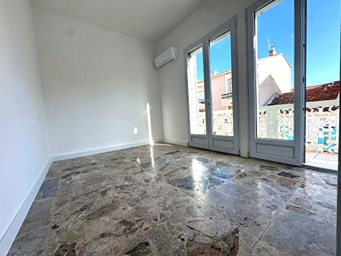 Appartement à vendre - Le Grau-du-Roi, Centre-ville - 2 pièces - 1 chambre