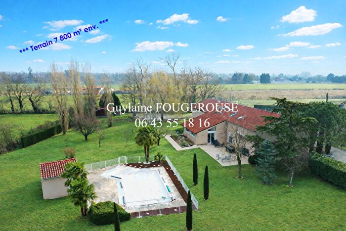 Maison à vendre - Montbrison, Beauregard, Maupas - 13 pièces - 9 chambres