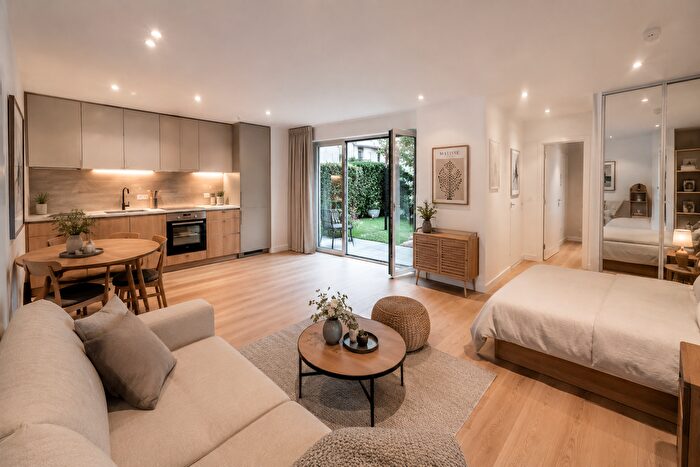 Maison 1 pièce à Ivry-sur-Seine, Ivry Port, à vendre