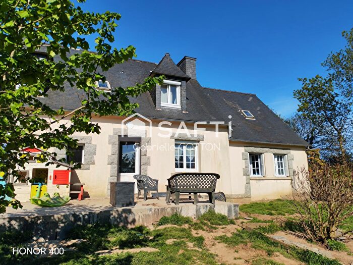 Maison à vendre - La Feuillée - 5 pièces - 3 chambres