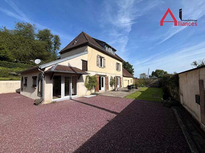 Maison 4 pièces à Avesnes-en-Val, à vendre