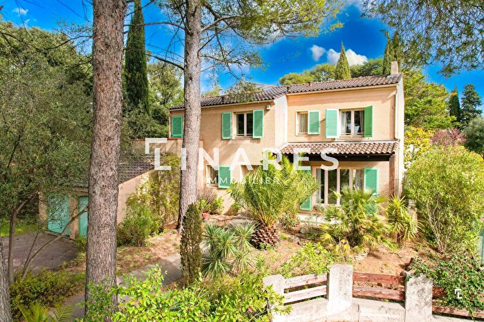 Maison à vendre - Marseille e , Les Camoins - 4 pièces - 3 chambres