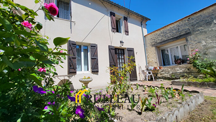 Maison à vendre - Saint-Gervais - 5 pièces - 3 chambres