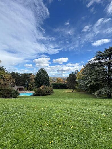 Maison à vendre - Collonges-au-Mont-dOr - 8 pièces - 5 chambres