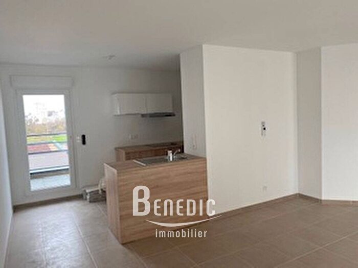 Appartement à louer - Plantières-Queuleu, Metz - 3 pièces - 2 chambres