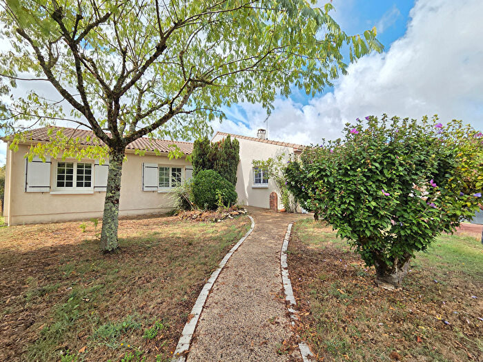 Maison 4 pièces à vendre à Saint-Sulpice-de-Royan