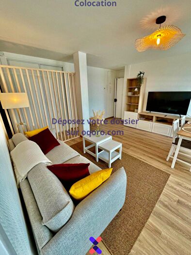 Appartement 4 pièces à Charréard, Vénissieux, à louer