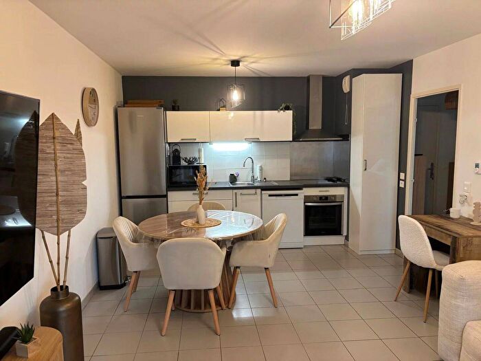 Appartement 3 pièces à Ecarts, Roquebrune-sur-Argens, à louer