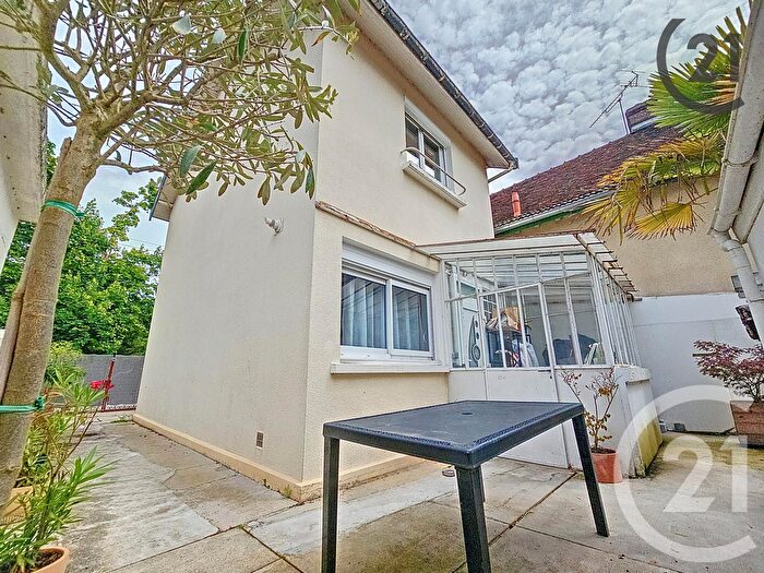 Maison 3 pièces à vendre - Saint-Julien-les-Villas