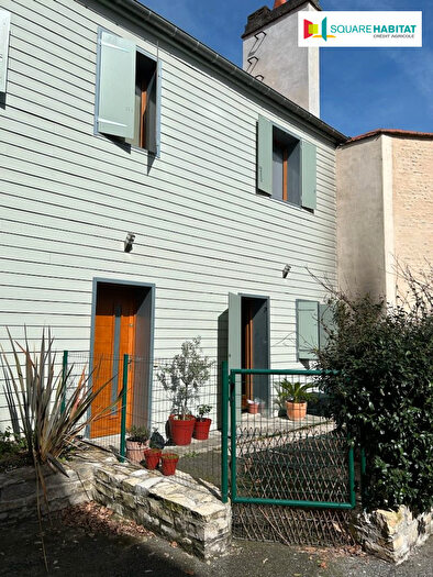 Maison à louer - Pau - 4 pièces - 2 chambres