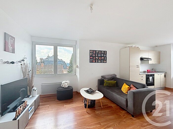 Appartement à louer - Remiremont - 2 pièces - 1 chambre