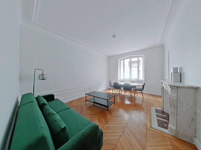 Appartement 3 pièces à Paris 16ème, Dauphine, à louer