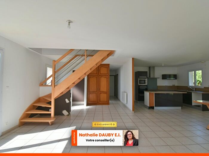 Maison 7 pièces à Vigoux, à vendre